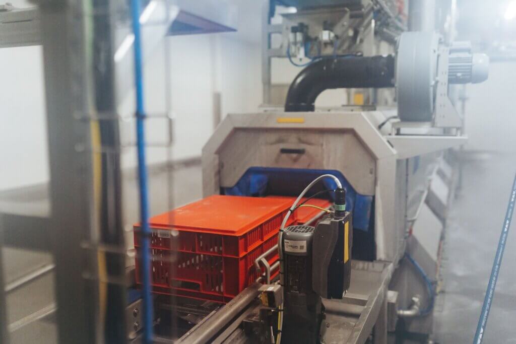 Crate cleaning - Viscon Group