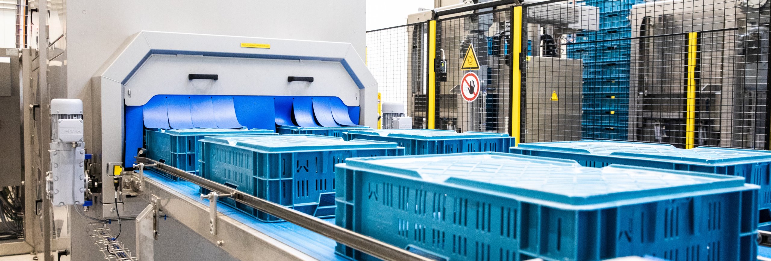 Crate washer | Taking cleaning to a higher level | Unifortes.com